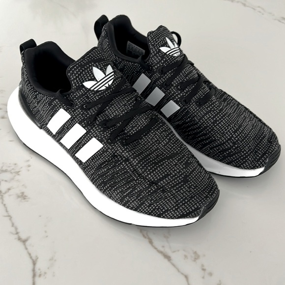 adidas | Shoes | Adidas Swift Run Size 5 | Poshmark